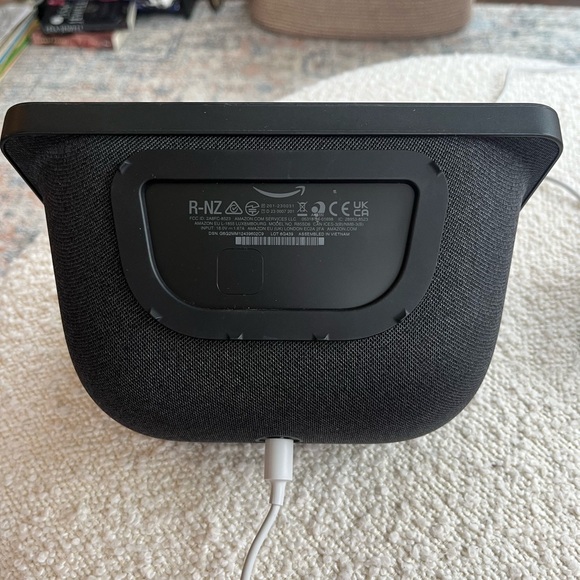 Amazon | Tablets & Accessories | Amazon Echo Show 8 Gen 3 | Poshmark